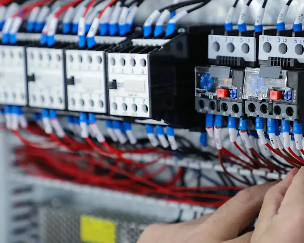 Standard Sizes of Circuit Breakers: A Complete Guide for Electrical Applications - HUYU Electric